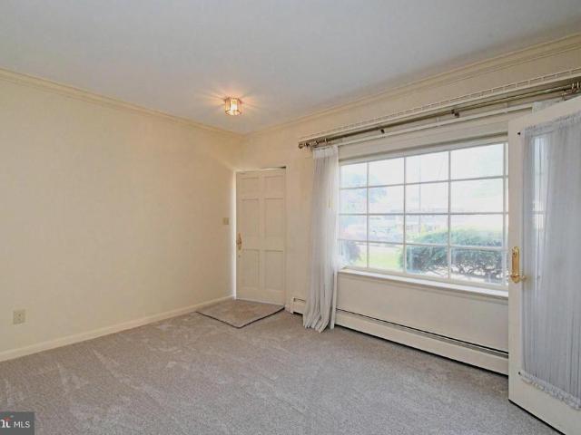 137 A S 3Rd Street