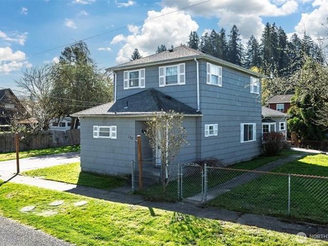 137 Aden St SW, Castle Rock, WA 98611