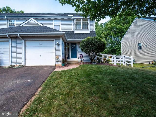 137 Azalea Circle