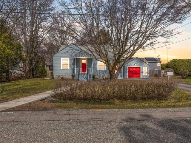 137 Bay State Rd, North Andover, MA 01845 | Compass