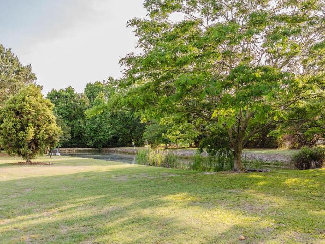 137 Bayberry Lane