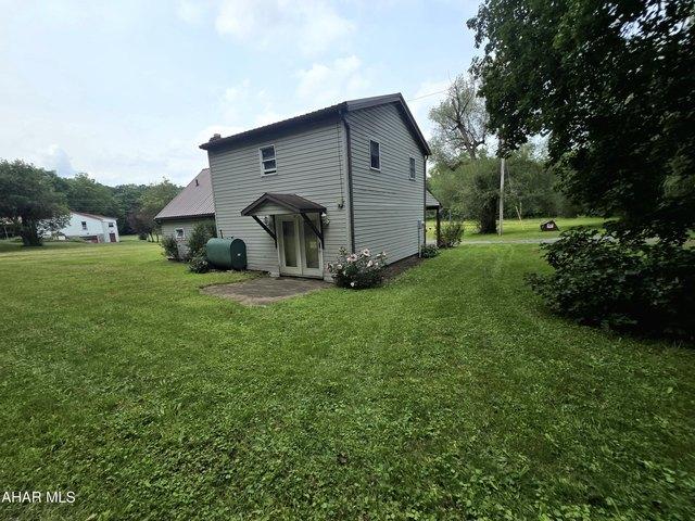 137 Blue Hole Rd, Williamsburg, PA 16693