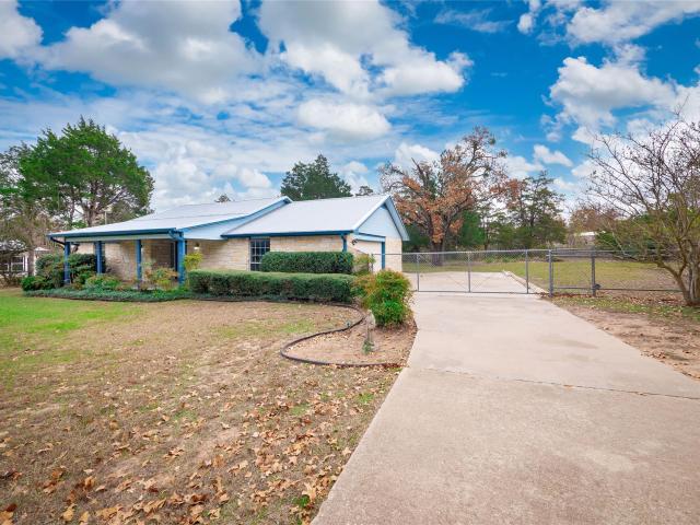 137 Blanket Flower Dr