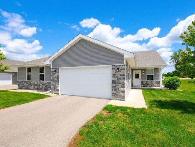 137 Bristle Way, Edgerton, WI 53534