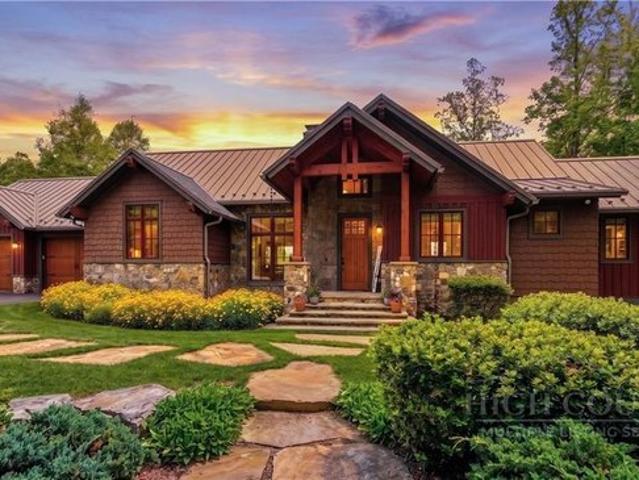 137 Burningbush Trl, Boone, NC 28607