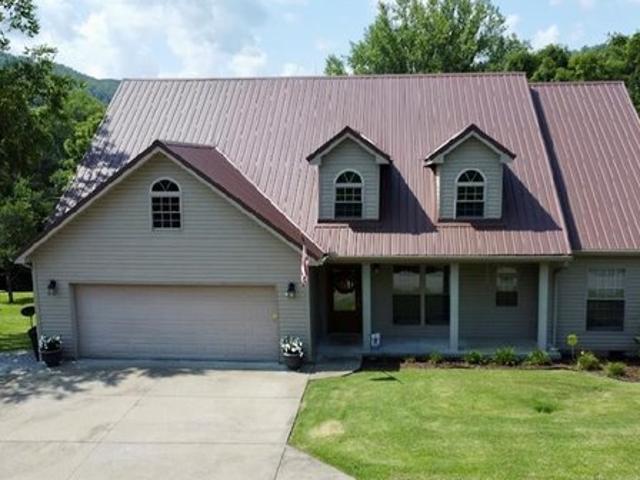 137 Gilliam St, Pikeville, KY 41501