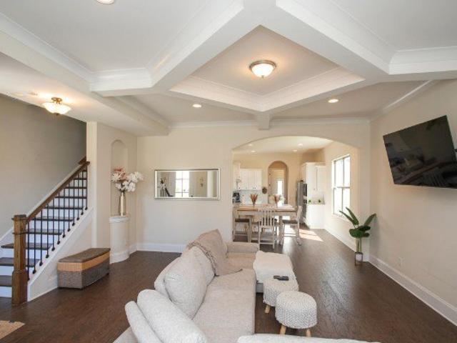 137 Glacier Way, La Vergne, TN 37086
