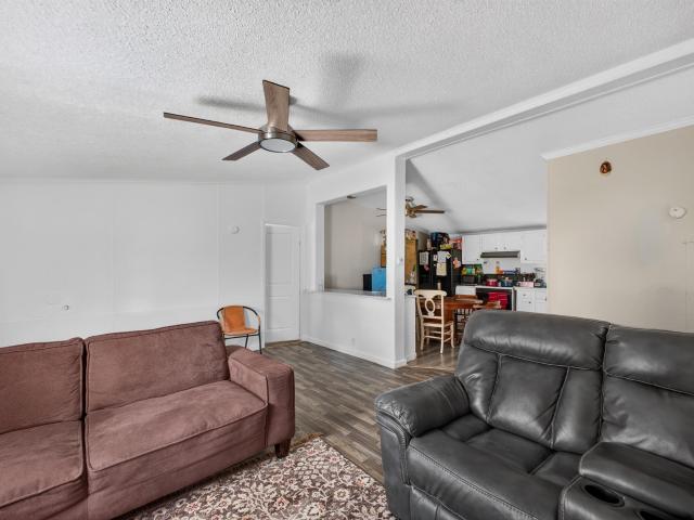 137 Glencrest Drive