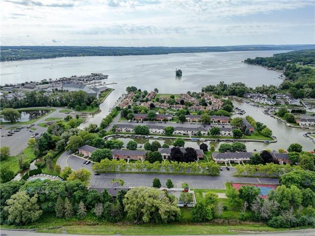 137 D Holiday Harbour