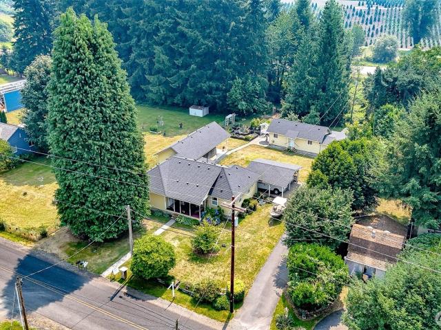 137 Damron Road