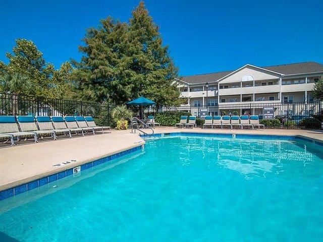 137 Dapple Ct, Wilmington, NC 28403