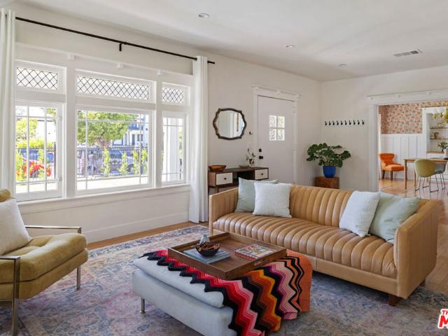 137 E Avenue 43