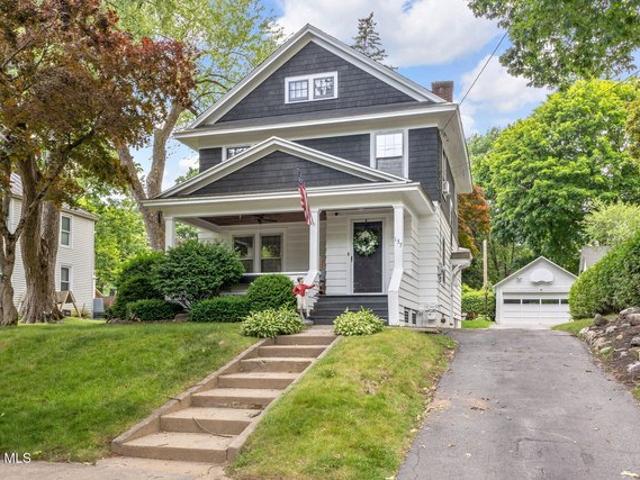 137 East Ave, Saratoga Springs, NY 12866