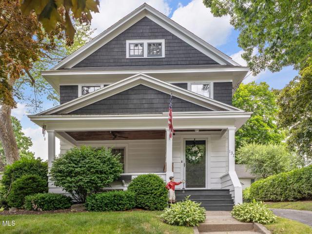 137 East Avenue