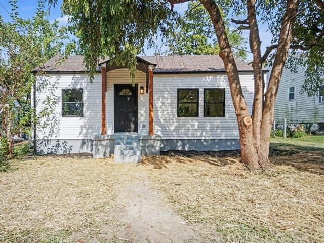 137 Elkhorn Dr, Frankfort, KY 40601