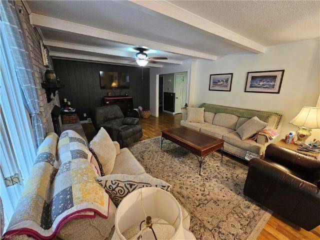 137 Forest Lane