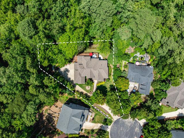 137 Forked Pine Court