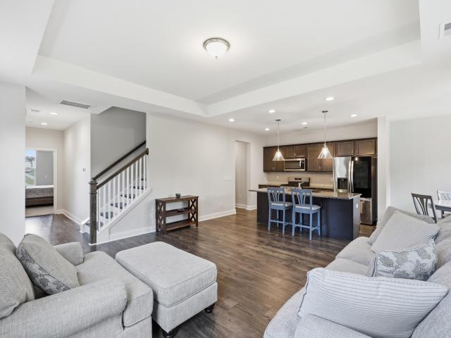 137 Hawthorne Landing Drive