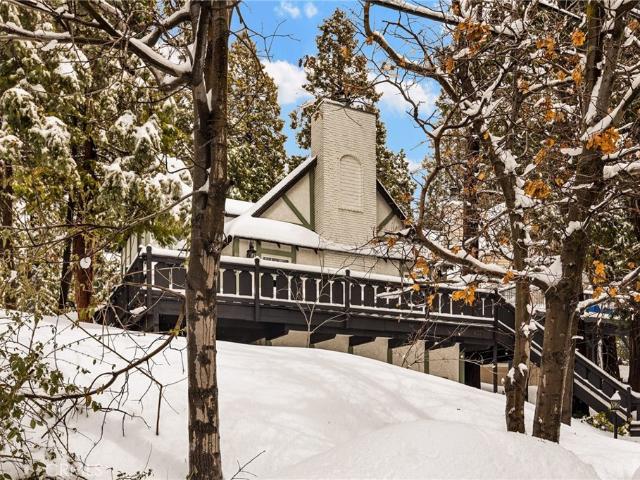 137 John Muir Rd, Lake Arrowhead, CA 92352 | MLS #OC26161