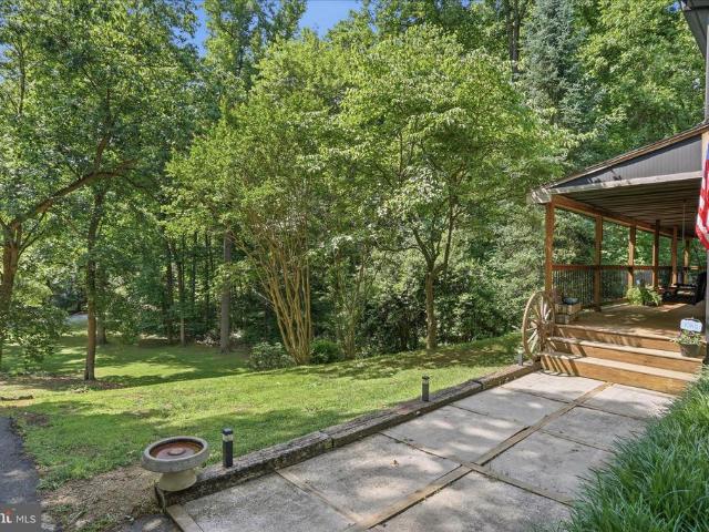 137 Old Forest Circle