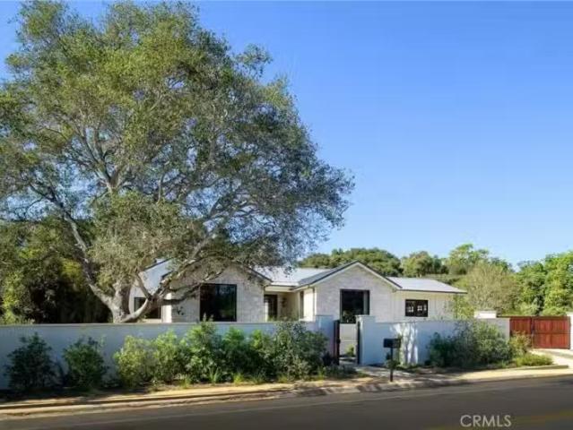 137 Olive Mill Road, Santa Barbara, CA 93108