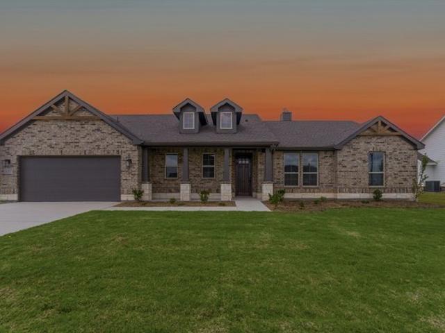137 Moss Glen Ln, New Fairview, TX 76078