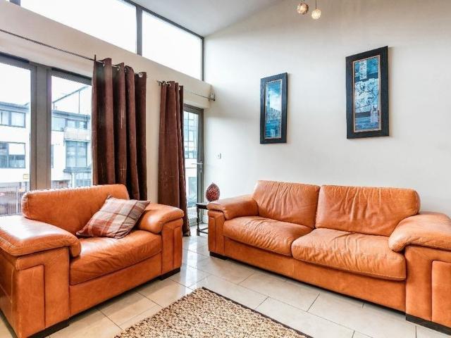 137 Malone Avenue, Belfast BT9 6EQ