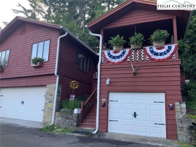 137 Maple Road