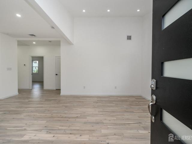 137 Myrtle Avenue
