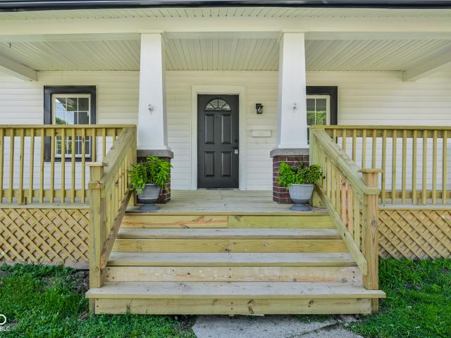 137 N Tennessee Street