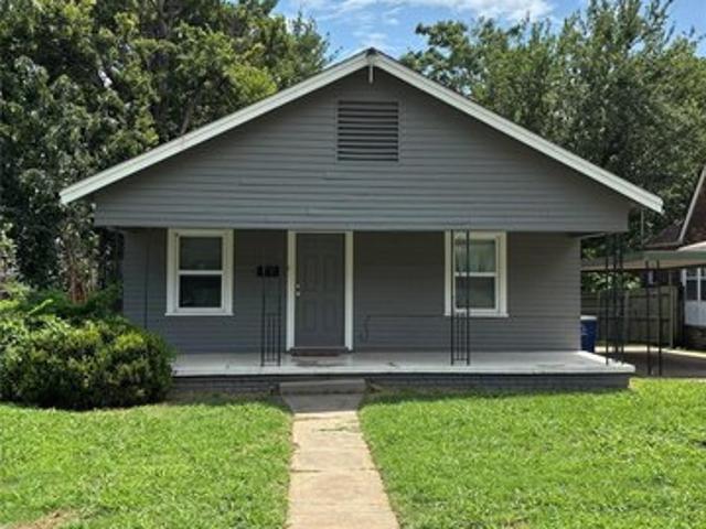 137 N Delaware Pl, Tulsa, OK 74110