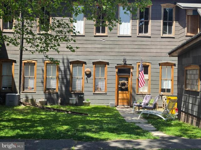 137 N Liberty Street