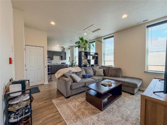 137 N Main St B