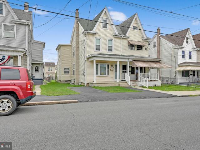 137 Nice Street S