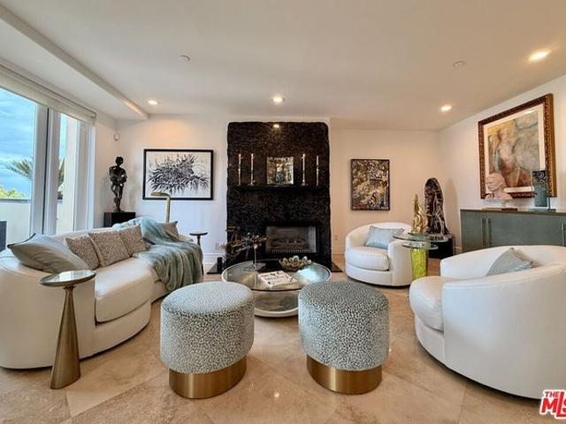137 S Spalding Dr Unit 401, Beverly Hills, CA 90212