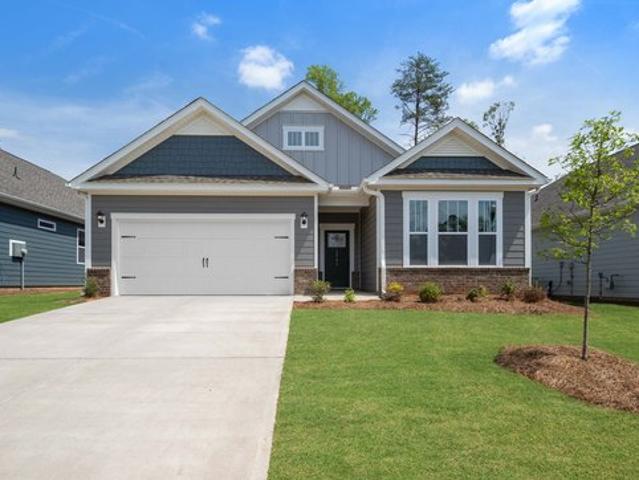 137 Scarlet Leaf Ln, Greenville, SC 29607