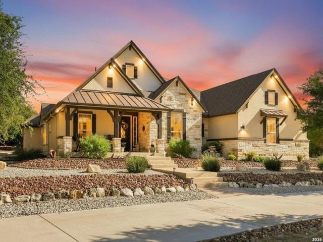 137 Sendera Way, Canyon Lake, TX 78133