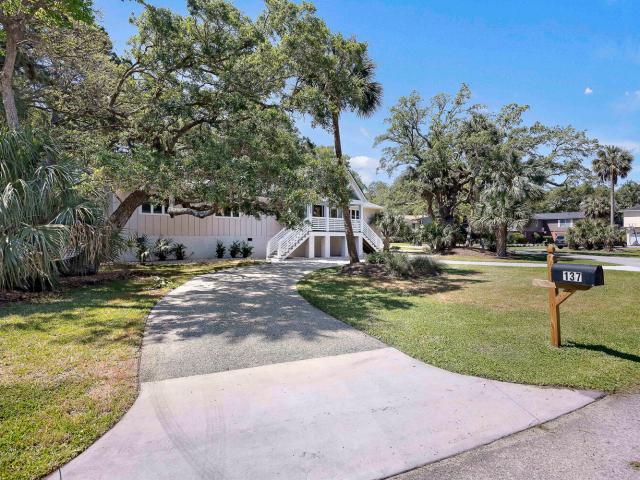 137 Sparrow Drive