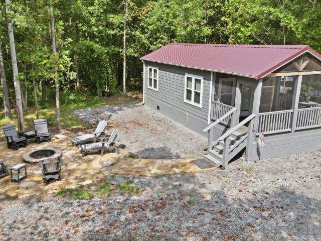 137 Summit Dr