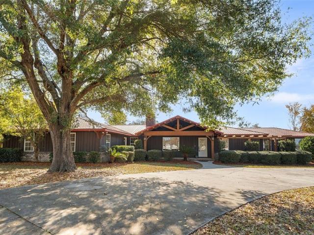 137 SW Meadow Ter, Lake City, FL 32024 | MLS #GC536154 | Compass