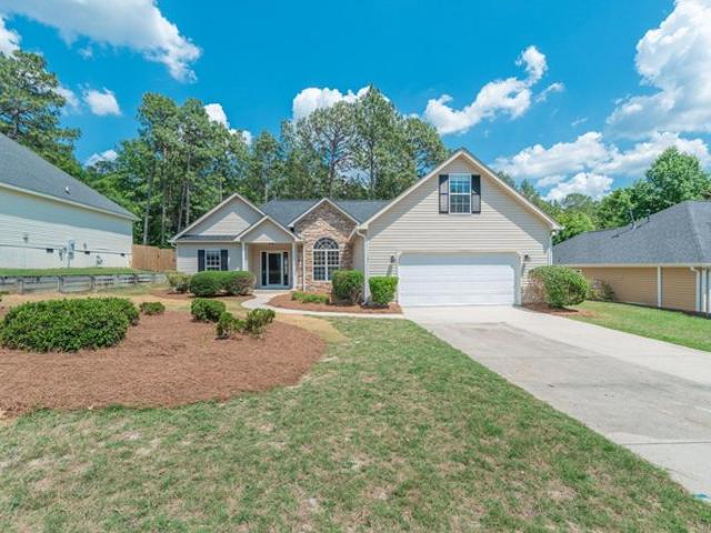 137 Swallow Lake Dr, North Augusta, SC 29841