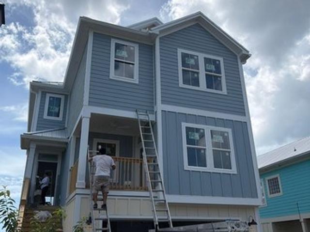 137 Pinnacle Dr, Murrells Inlet, SC 29576