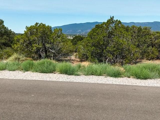 137 Prestige Dr, Tijeras, NM 87059