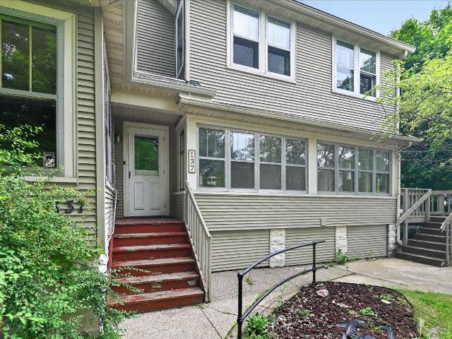 137 Proudfit Street