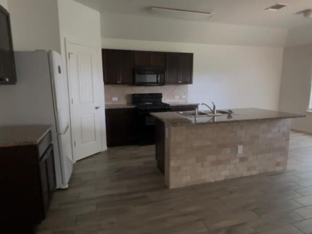 137 Rafe Ct