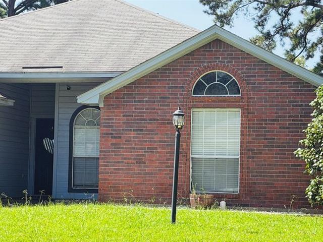 137 Ragan Ln, Haughton, LA 71037