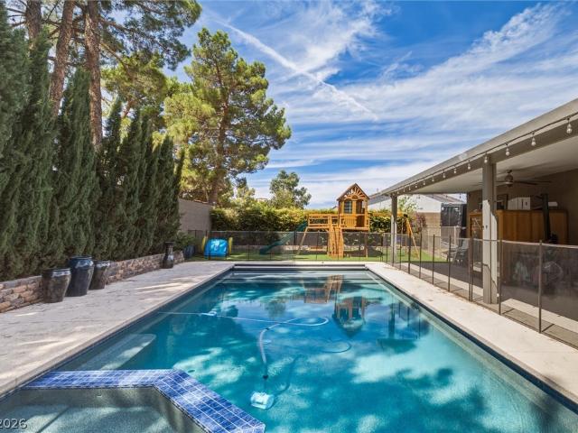 137 Rancho Mesa Avenue