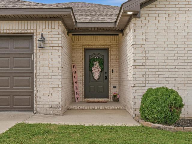 137 Redwood Drive