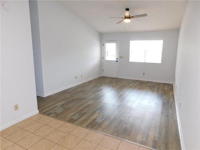 137 Riverside Circle 19