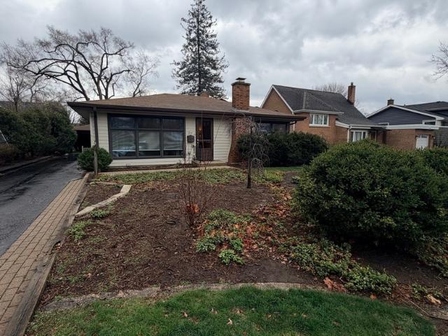 137 Richard Ave, Elmhurst, IL 60126 | MLS #12621 | Compass